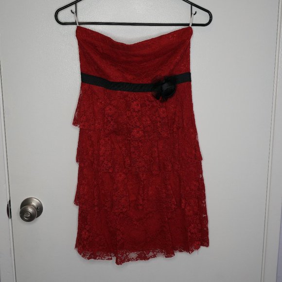 New Mode | Dresses | Red Lace Ruffle Dress | Poshmark